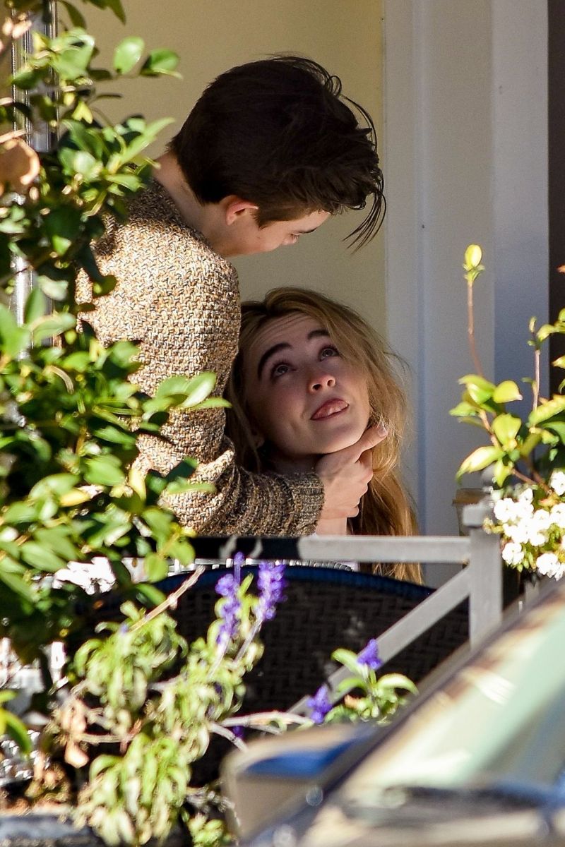 Sabrina Carpenter Nip Slip Telegraph